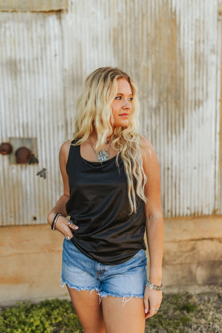 daBEST BASICS – 2 Fly Co.