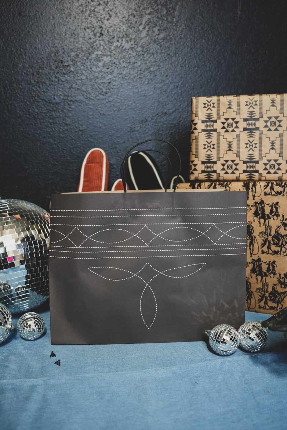 NIFTY GIFTYS – 2 Fly Co.