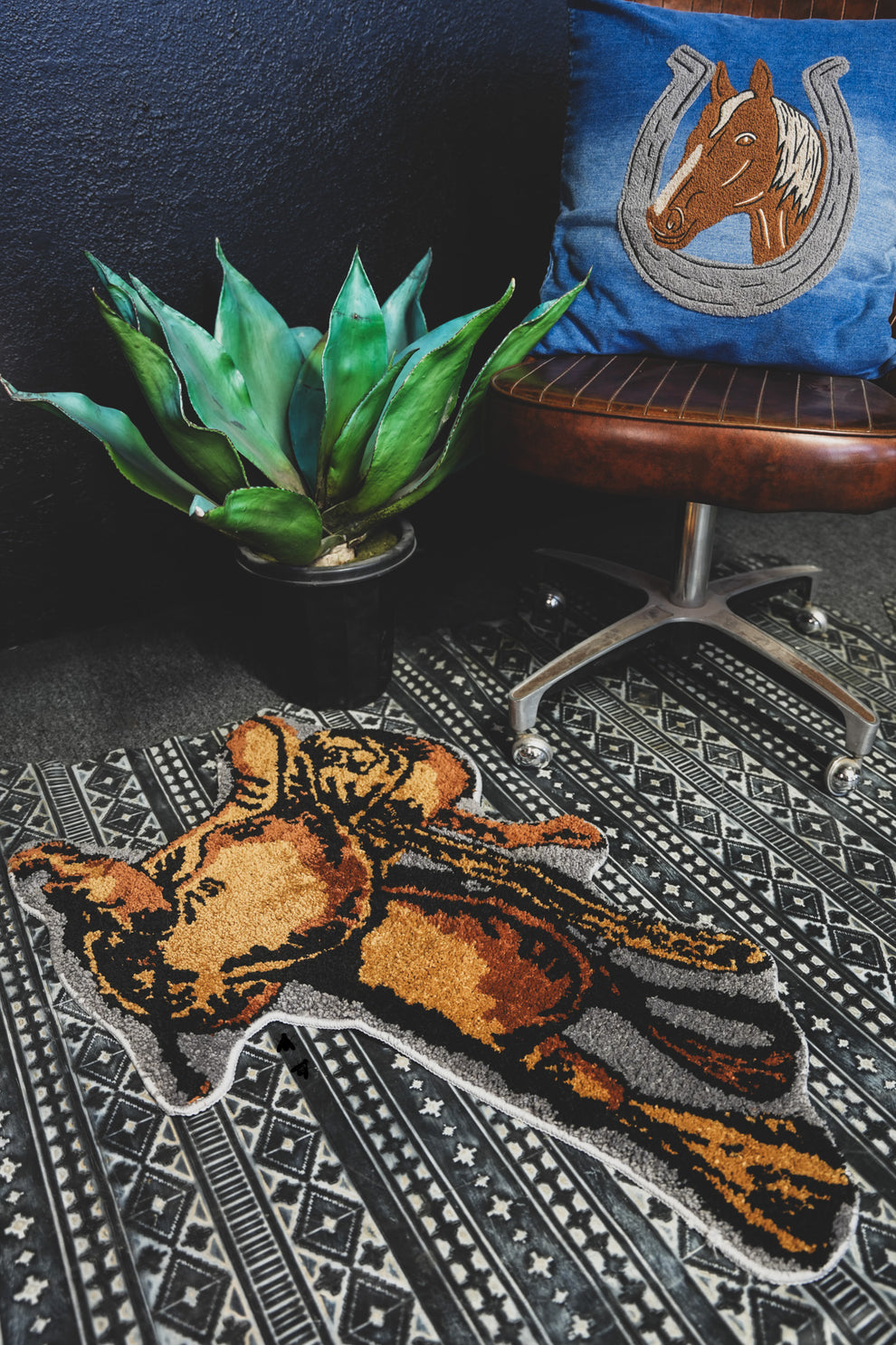 RODEO RUG *SADDLE – 2 Fly Co.